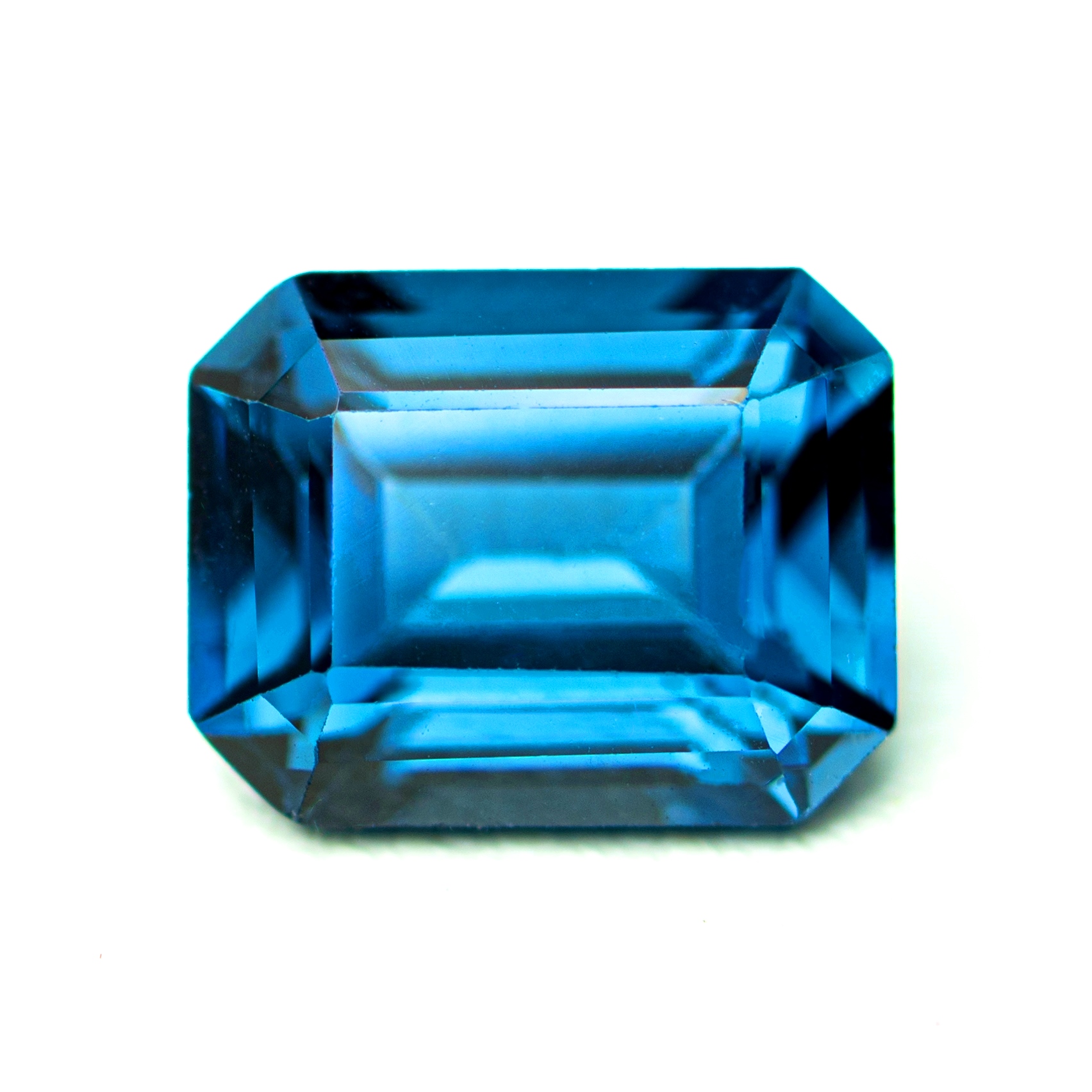 Topaze bleue 2,50 Carats - Brésil Octogonale - Gemmius | Achat et vente ...